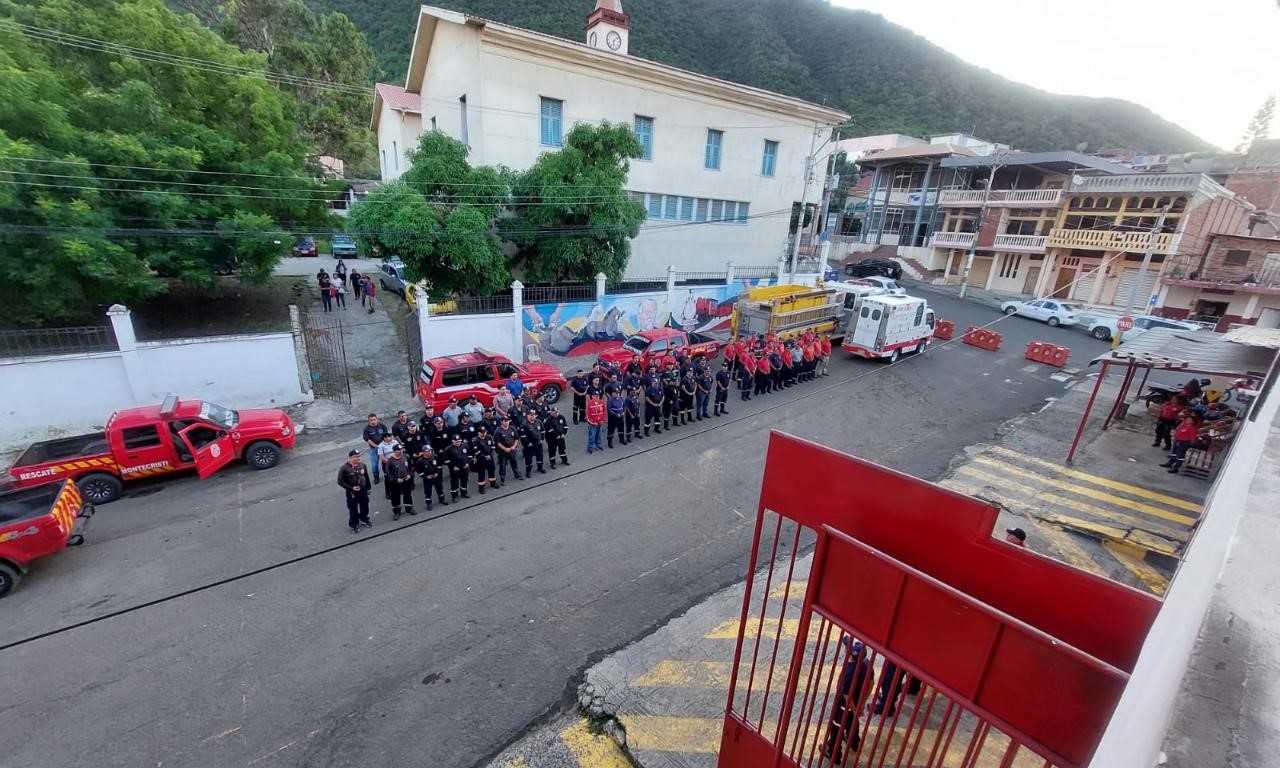 Benemérito Cuerpo de Bomberos de Montecristi - Benemérito Cuerpo de Bomberos Montecristi